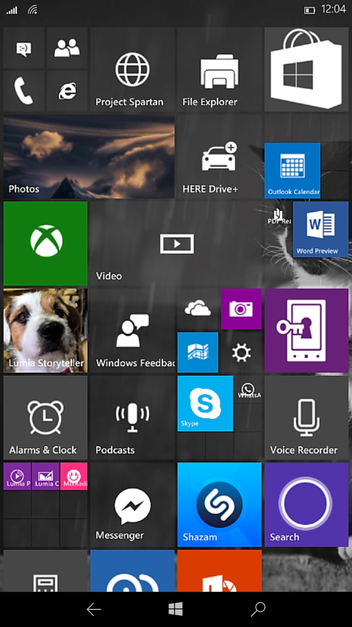 Nuova schermata Start avvistata nella build 10070 di Windows 10 Mobile ...