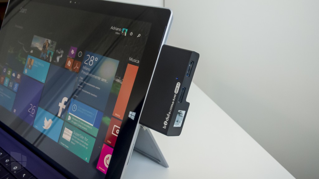Recensione hub USB 3.0 e Gigabit Ethernet LAN per Microsoft Surface Pro ...