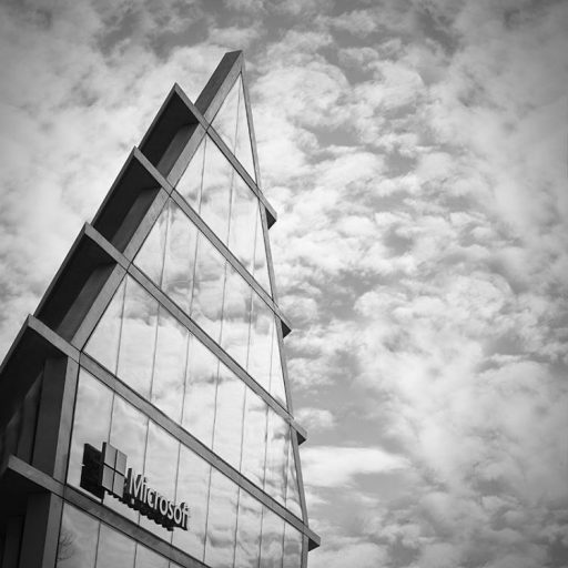 Diretta dell'inaugurazione della Microsoft House di Milano