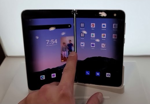 [video] Primi hands-on di Android su Surface Duo